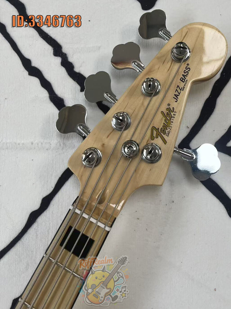 Бас-гитара Jazz Bass 5 string Blue Metallic & White — фото 1