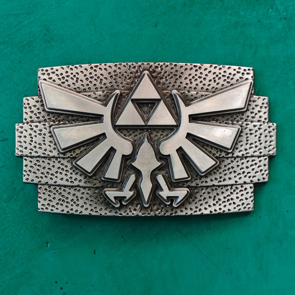 Пряжка для ремня 40мм. Бляха на ремень металлическая с игра "Легенда о Зельде"