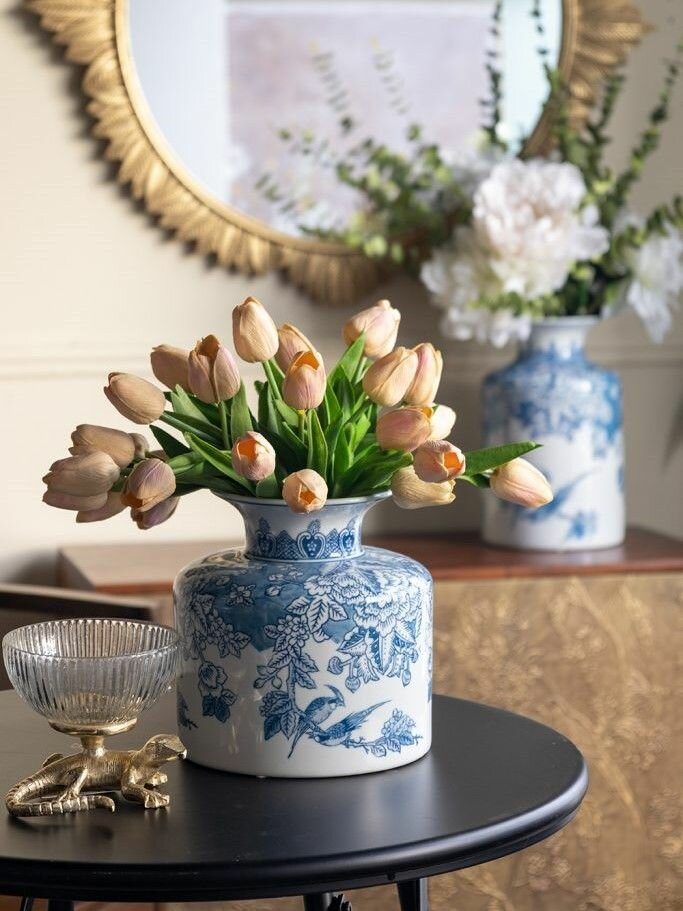 C8368 Ваза настольная с попугаями 20х20х21см, фарфор, Glasar