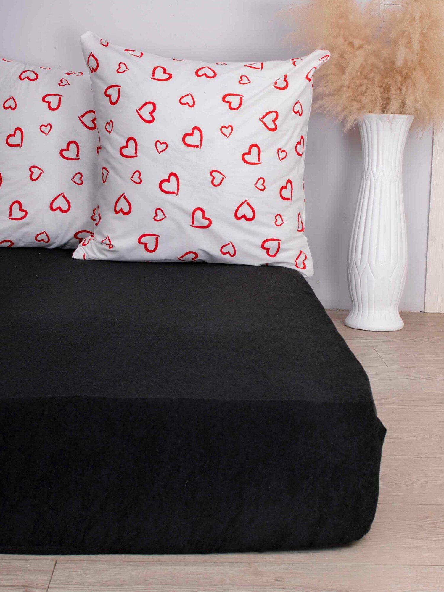 Махровая простыня на резинке: "Уголь (Чёрный)" Alice Textile. Размер: 160х200. Высота борта 20 см.