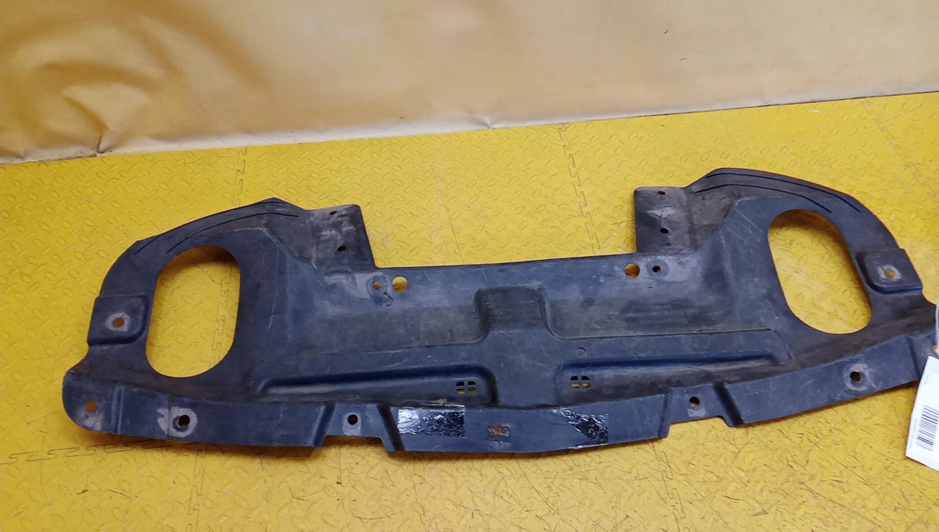 Пыльник (кузов наружные) T6 JAC 2802101P3010