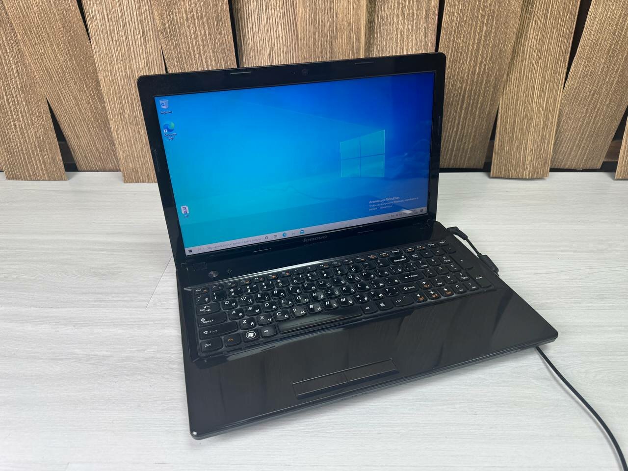 Ноутбук Lenovo G580 Intel Core i5-2410M 2,40GHz/8G/SSD 120/DVD-RW/WIFI/Cam/Win10 15,6", батарея 30мин