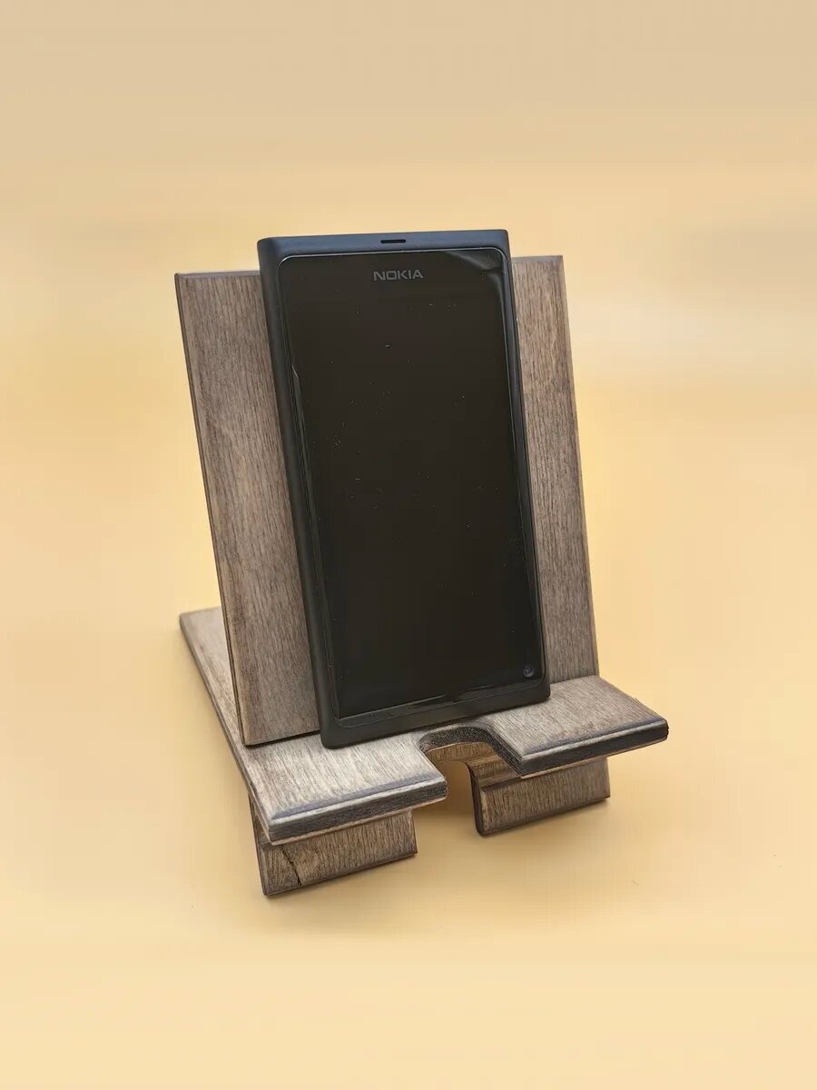 Мобильный раритетный телефон Nokia N9