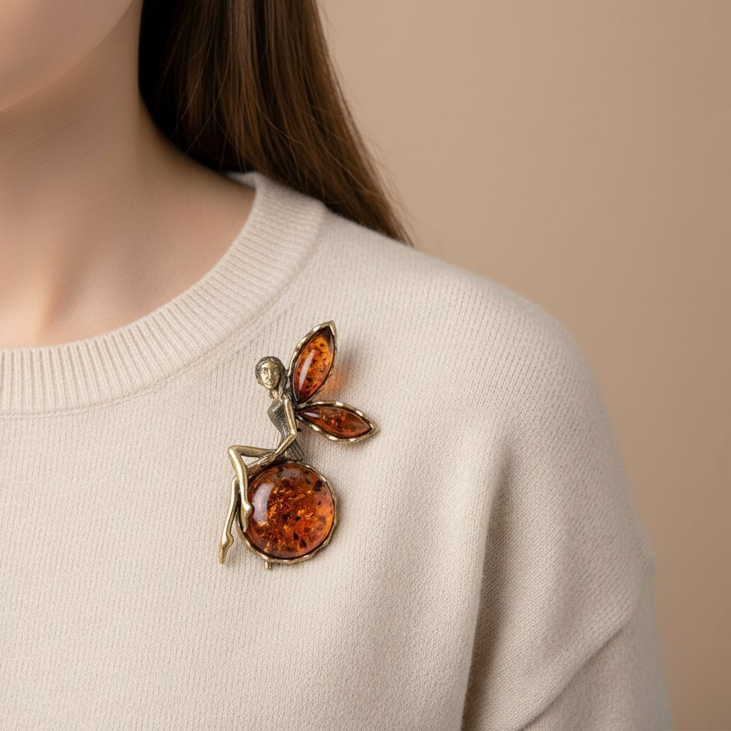 Брошь, янтарь