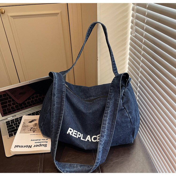 Джинсовая сумка-тоут для путешествий, большая вместимость, новая модель весны 2026 года, женская сумка для повседневного использования, сумка на плечо и через плечо.