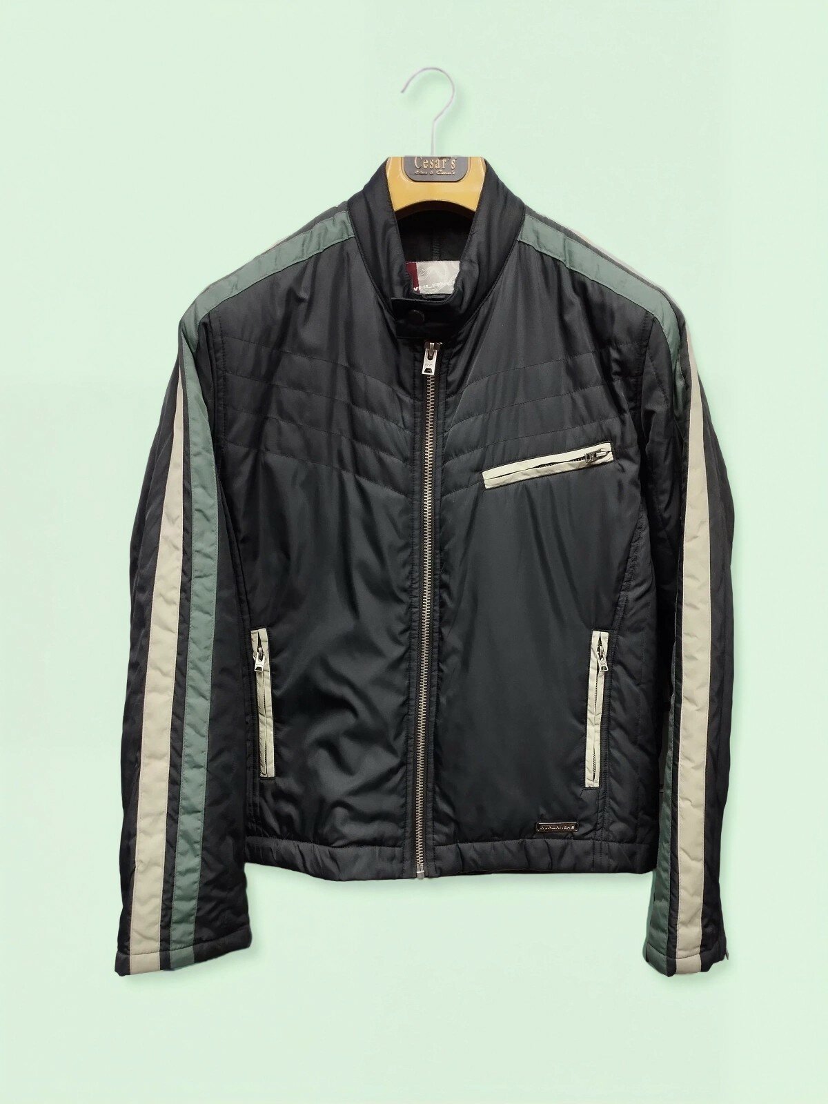 Куртка нейлон