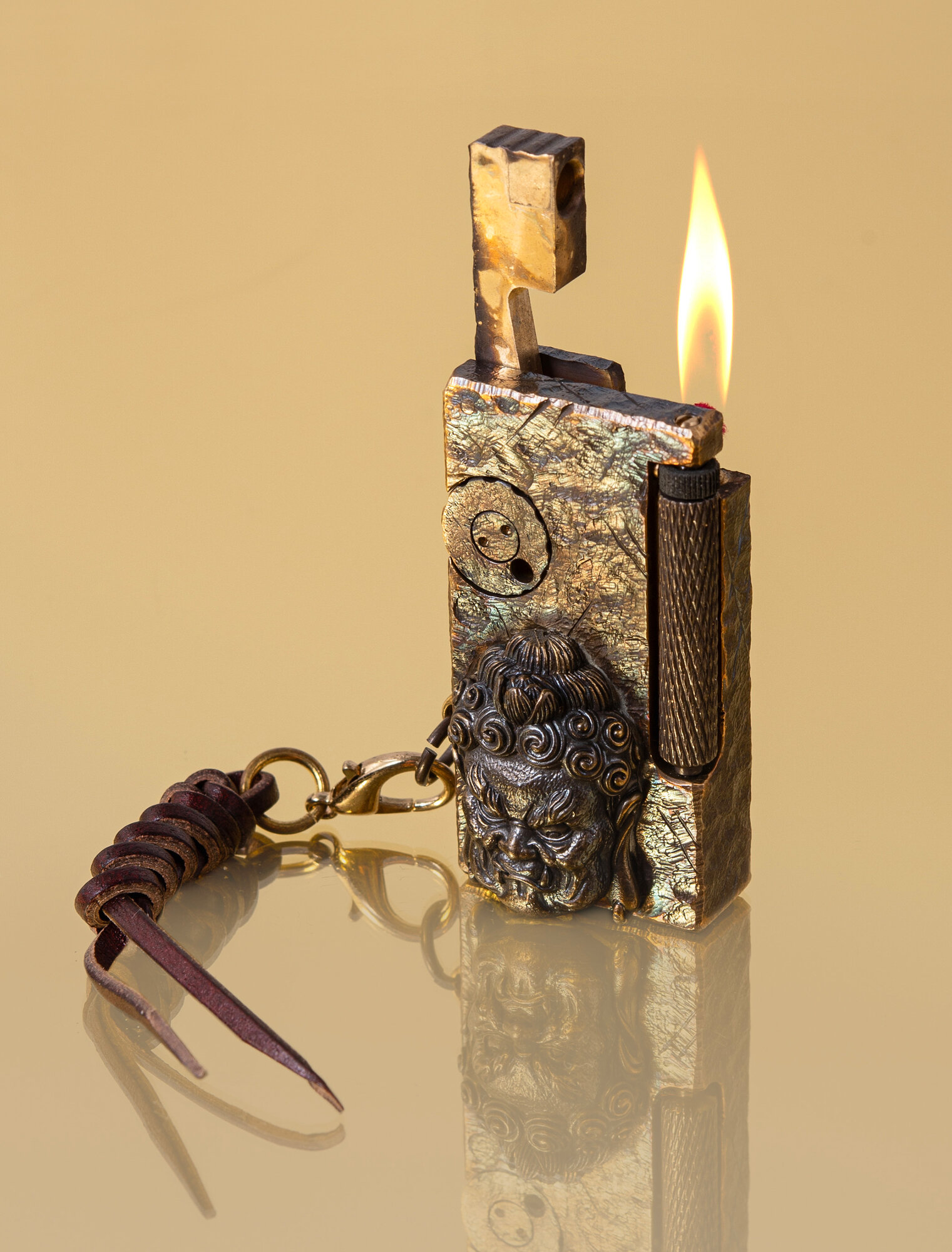 Зажигалка бензиновая подарочная, герметичная, подарок мужчине, не заправлена