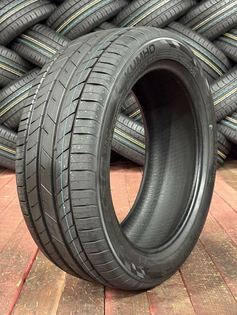 Летняя шина Kumho Ecsta HS52 225/45 R17 94W ZR XL