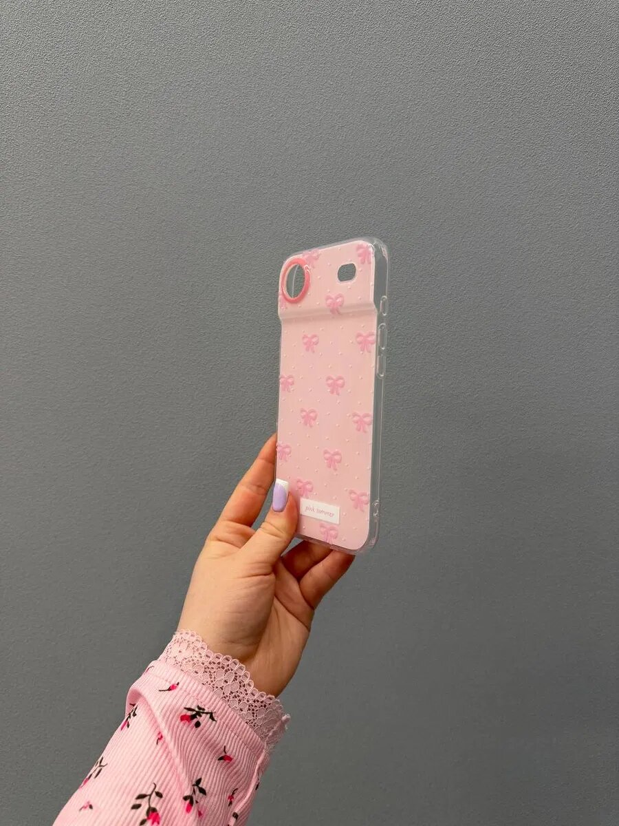 Чехол, для iPhone 17 Air, розовый, принт "розовые бантики", защита от ударов, беспроводная зарядка — фото 1