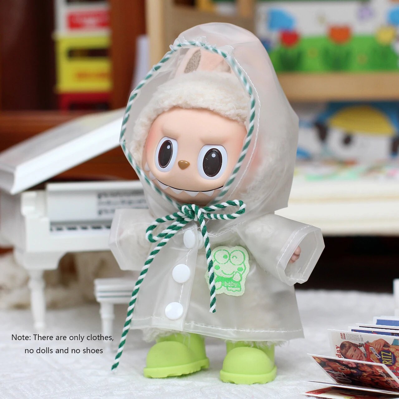Плащ для куклы 17 см