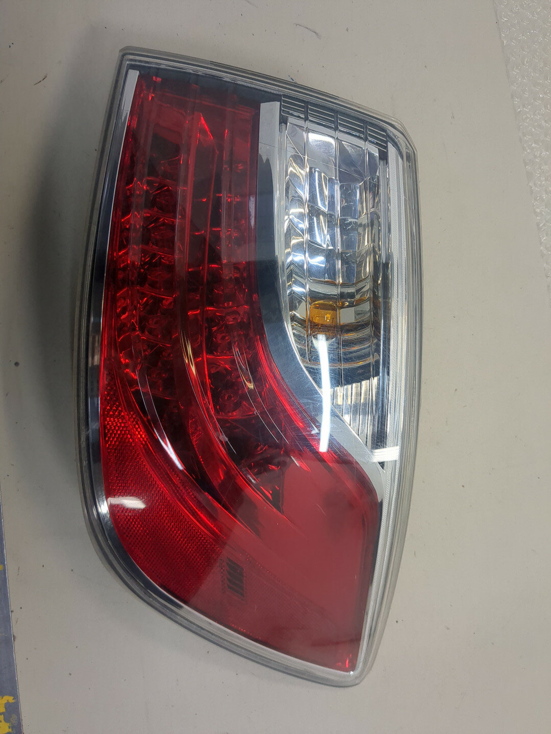 Фонарь (задний) правый Mazda CX-9 Б/У