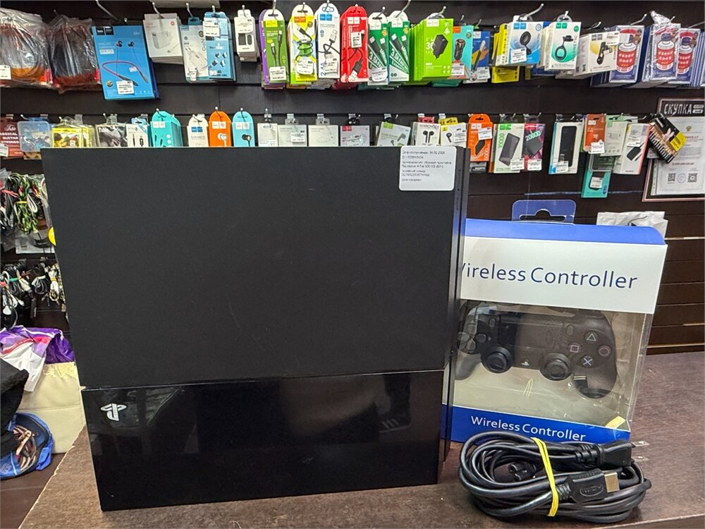 Игровая приставка PlayStation 4 Fat HDD 500 ГБ, без игр, без дополнительных аксессуаров, чёрная