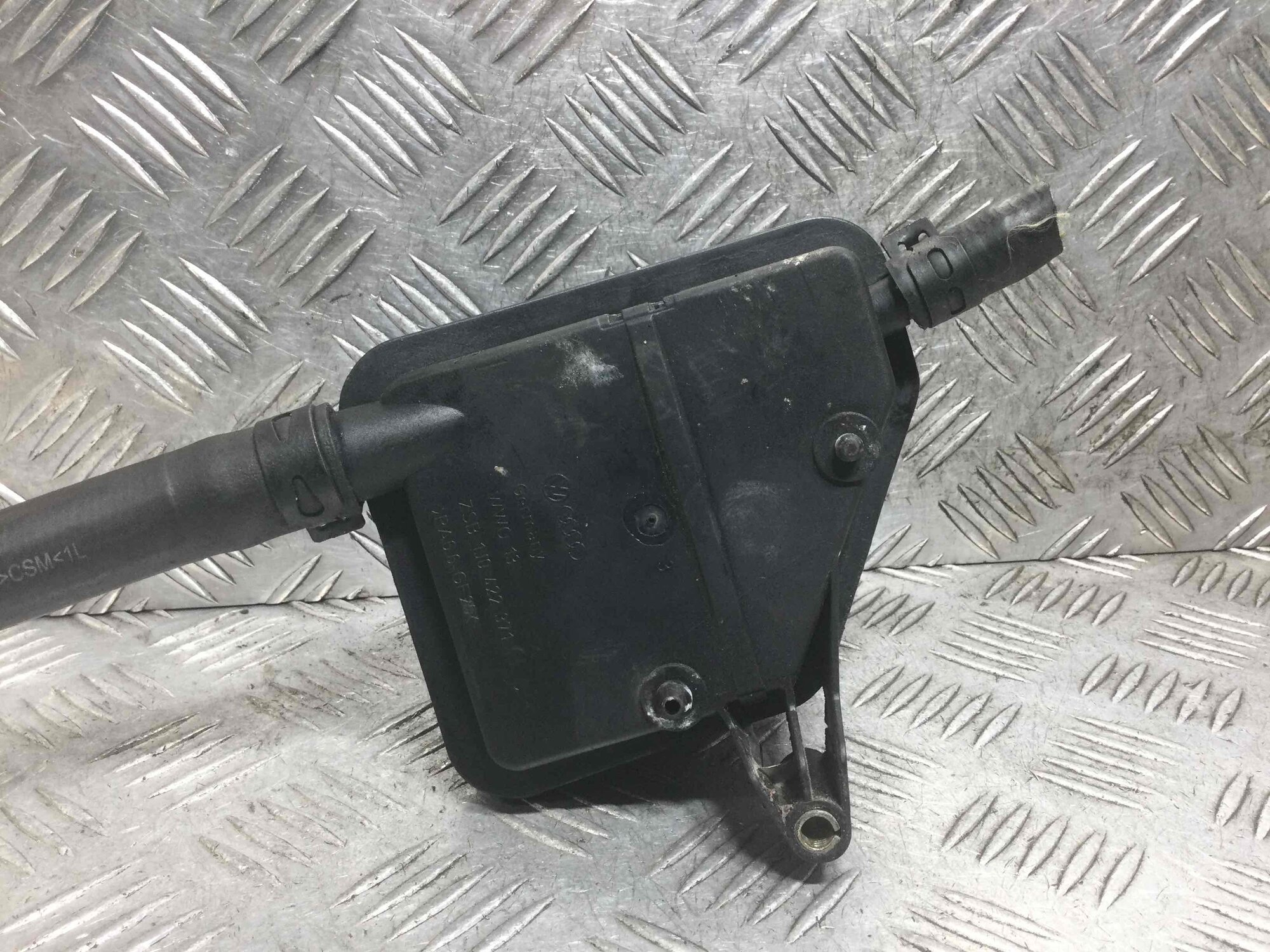 Б/У Бачок гидроусилителя Volkswagen Golf 4 поколение (1997-2004) 2000 г.