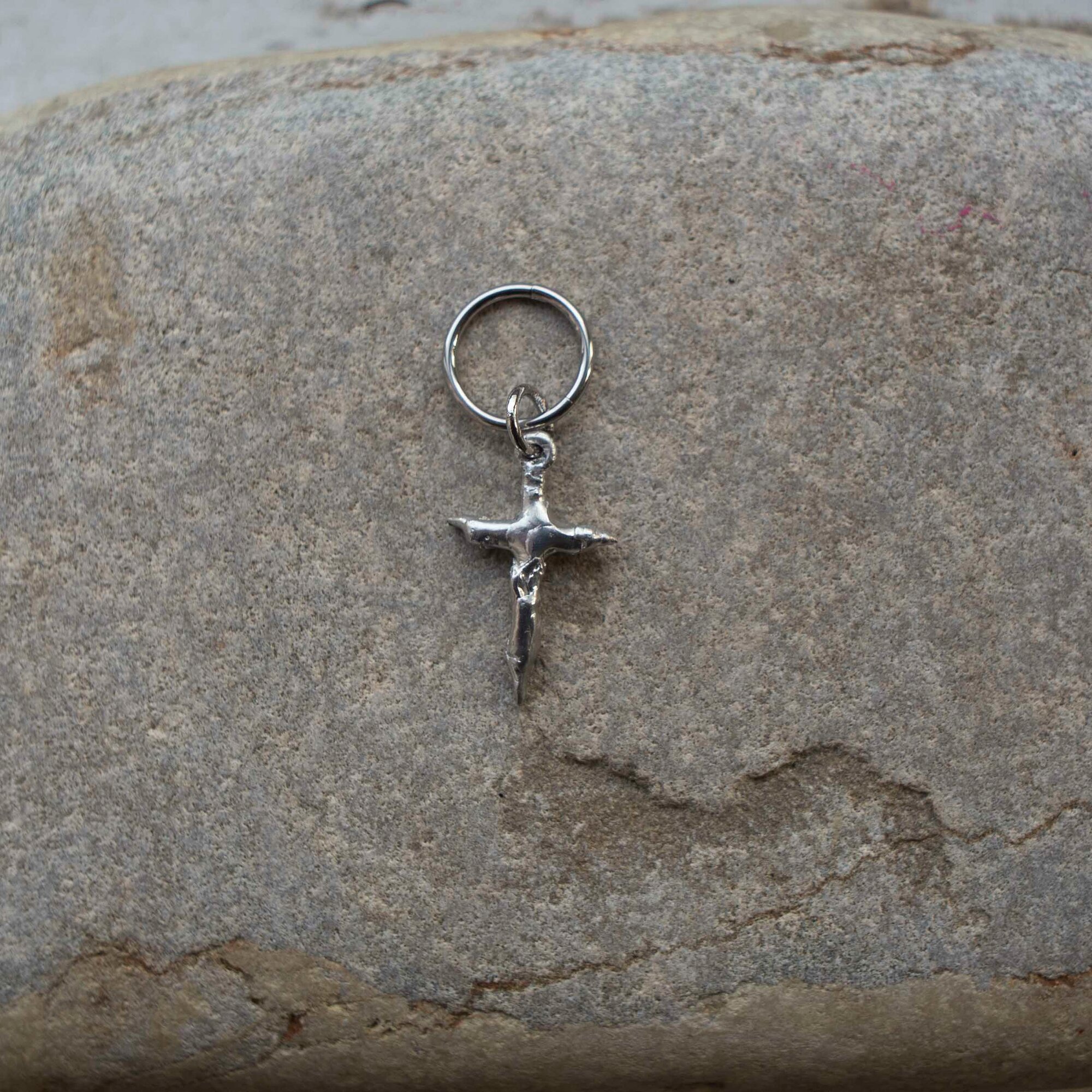 Моносерьга