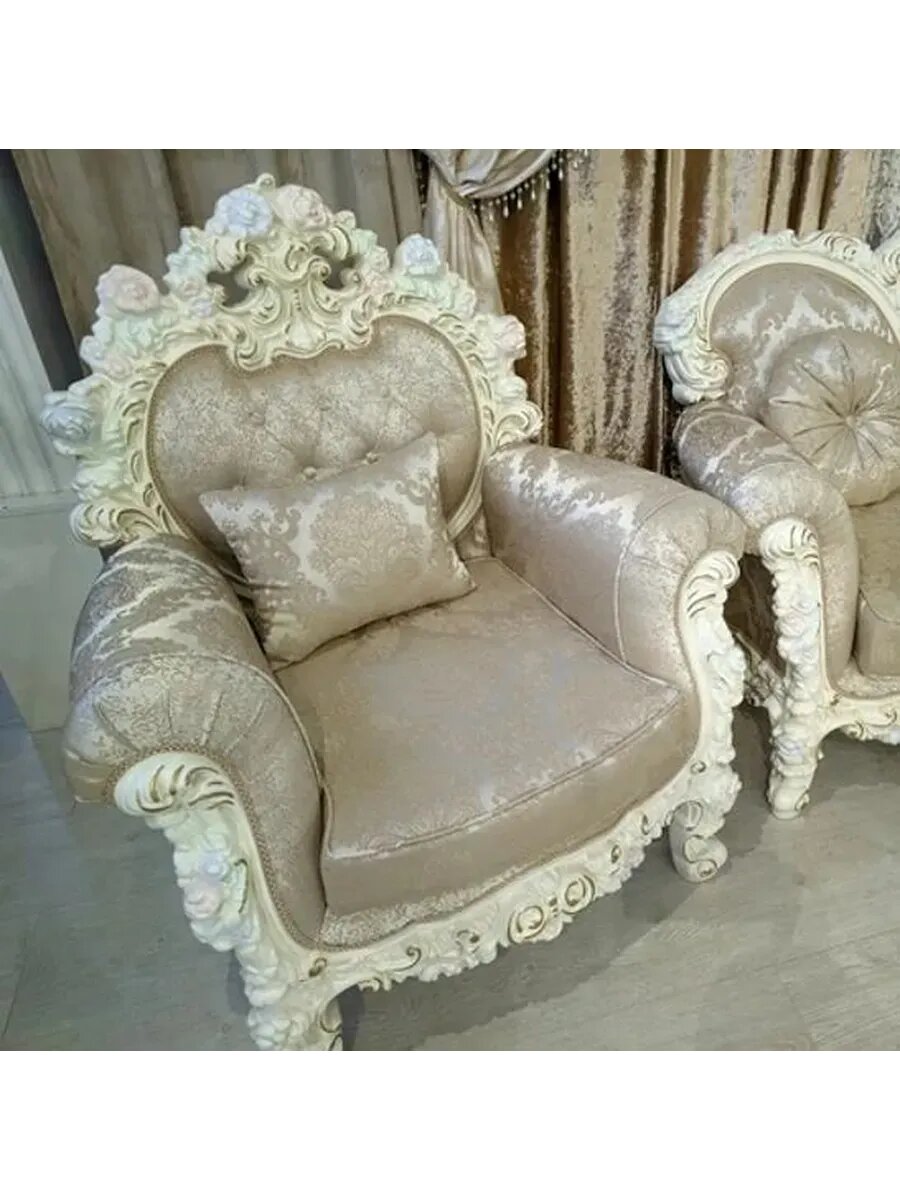 Кресло мягкое барокко в гостиную 105х85х115 см