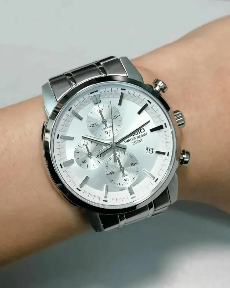 Наручные часы CASIO — фото 1