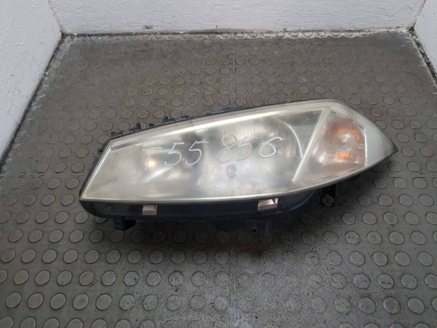 Фара (передняя) левая Renault Megane 2 Б/У