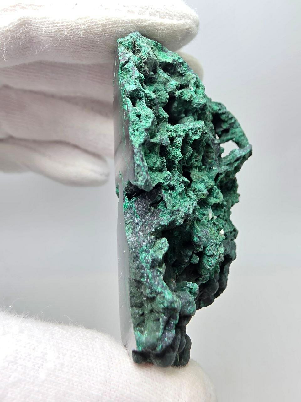 Малахит на породе (полированный) 65 мм, 111 г.