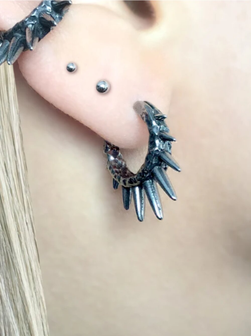 Моносерьга, славянский оберег