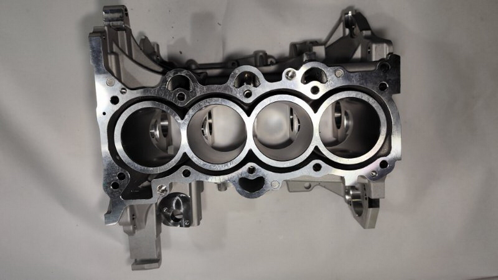 Блок цилиндров Hyundai-Kia Solaris G4FC 2006