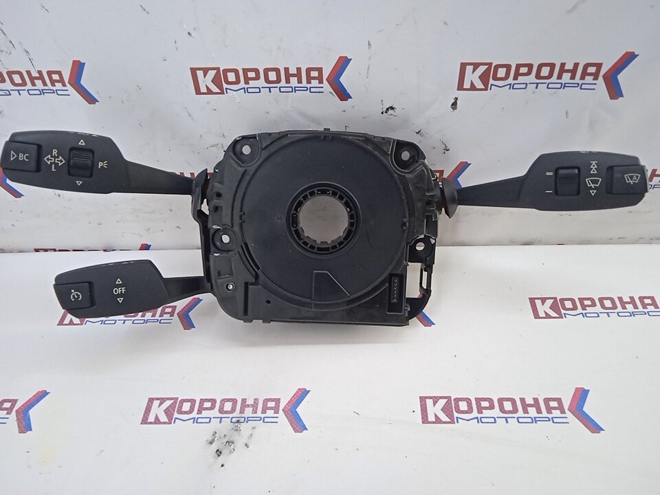 Подрулевой переключатель в сборе (гитара),коммутационный центр Б/У Оригинал рабочий из Кореи BMW арт. 61319169754