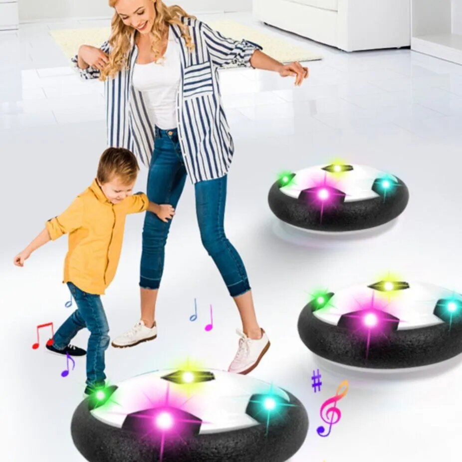 Подвесной футбольный мяч, для взаимодействия родителей и детей в помещении, со светом и музыкой, диаметр 18 см