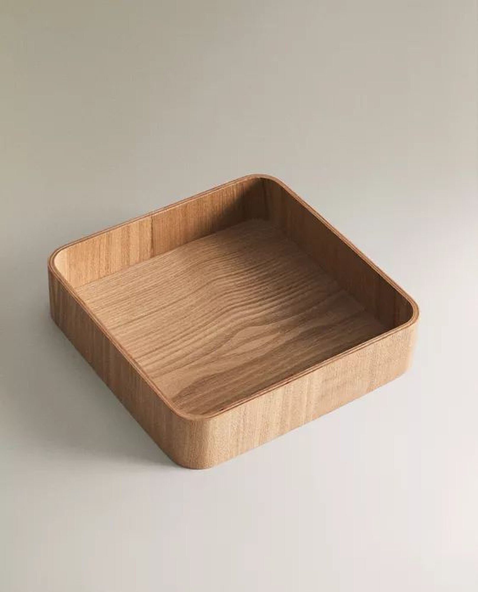 Подставка для салфеток ZARA HOME 7205/039/052 - деревянная, 21.5 х 21.5 х 5 см, цвет светло-бежевый
