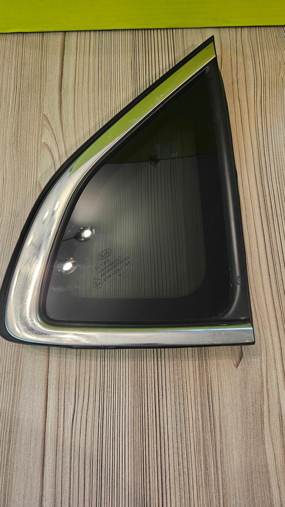 Форточка задняя правого крыла Kia Ceed JD 2 2012-2015