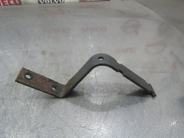 Кронштейн топливной проводки DAF XF105