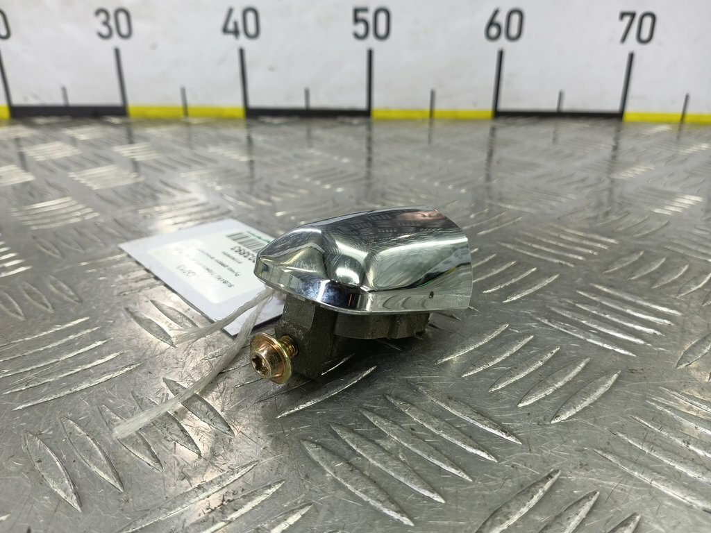 Ручка двери внешняя Б/У для SUBARU Tribeca WX (2004—2007) 61134XA02A