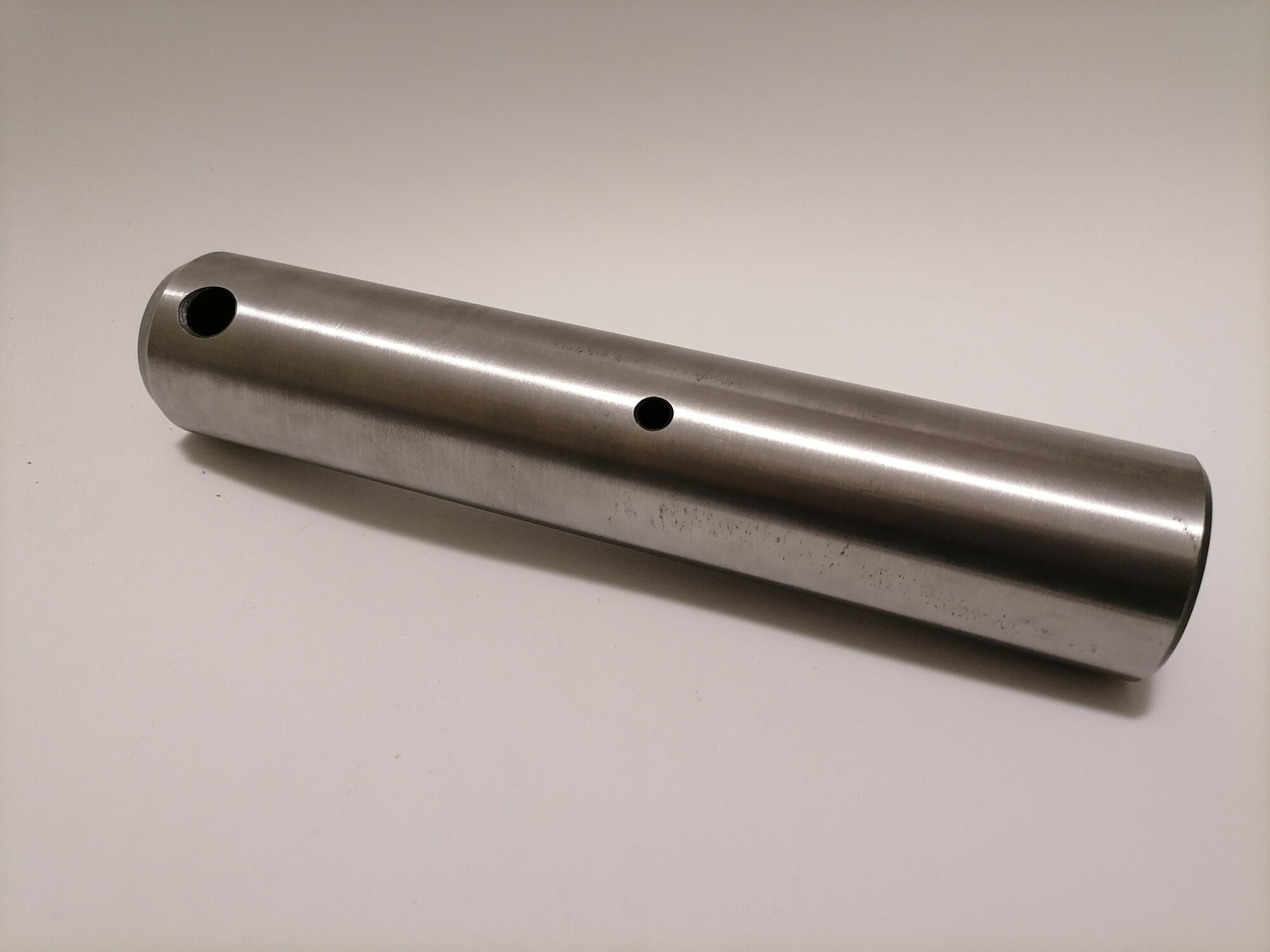 Палец ковша JCB 811 80001, для экскаватора-погрузчика, металл