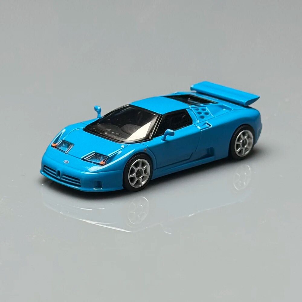 Модель автомобиля MGT Bugatti EB110 GT 1/64 Blue