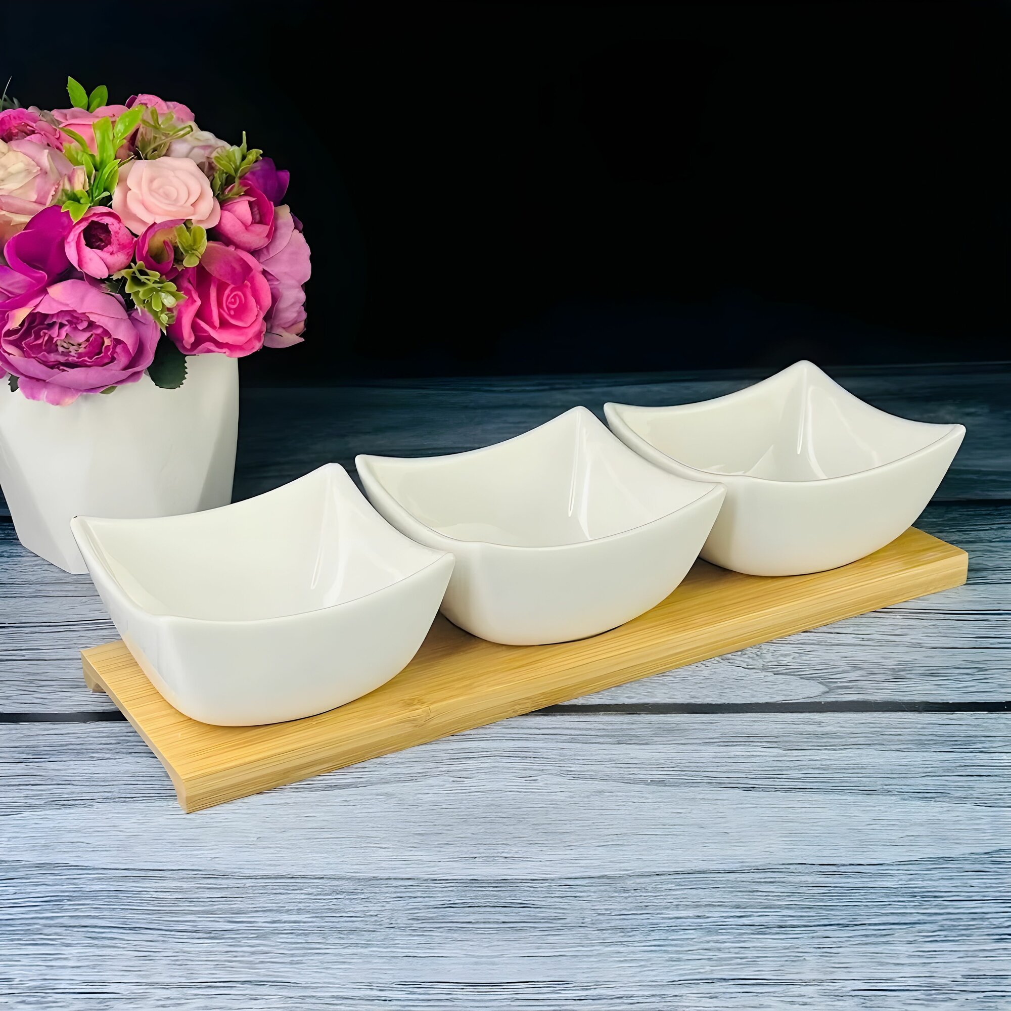 Набор из 3-х салатников на подставке Bianco Lenardi в подарочной упаковке фарфор