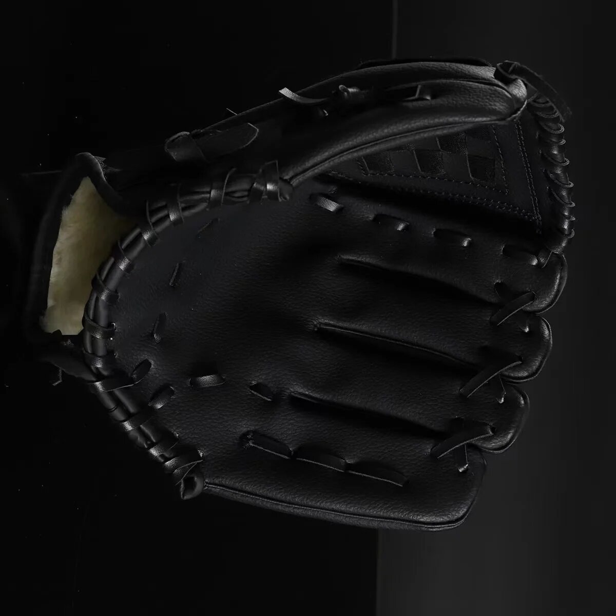 Бейсбольные перчатки Wilson для левой руки Черный, 9.5in For Kid, Black