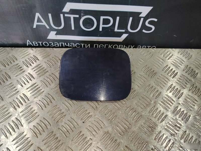 Лючок бензобака