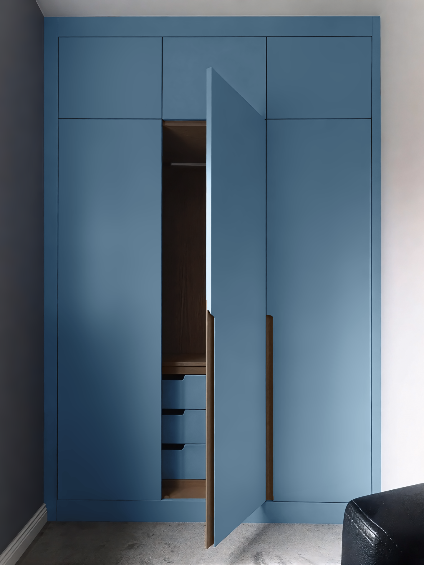 Шкаф Фредо в синей эмали NOW 170*45*210 см Фиеста Для одежды, в прихожую, в спальню,