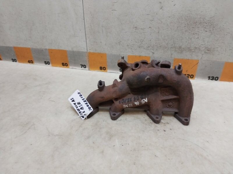 Б/У 1.6 BSE Коллектор выпускной Skoda Octavia A5 493382 VAG арт. 06A253033AS