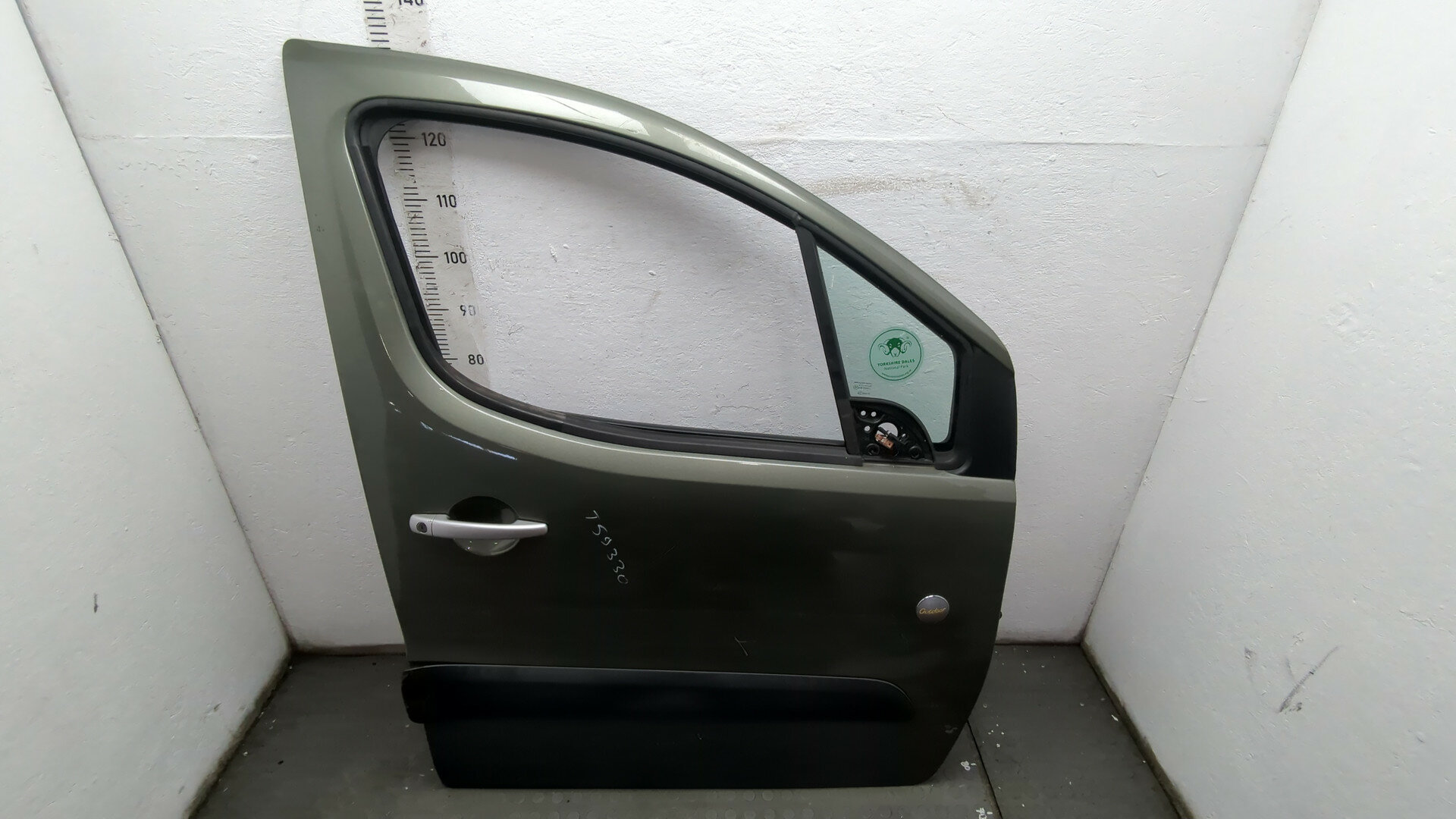 Дверь боковая (легковая) правая передняя Peugeot Partner Б/У