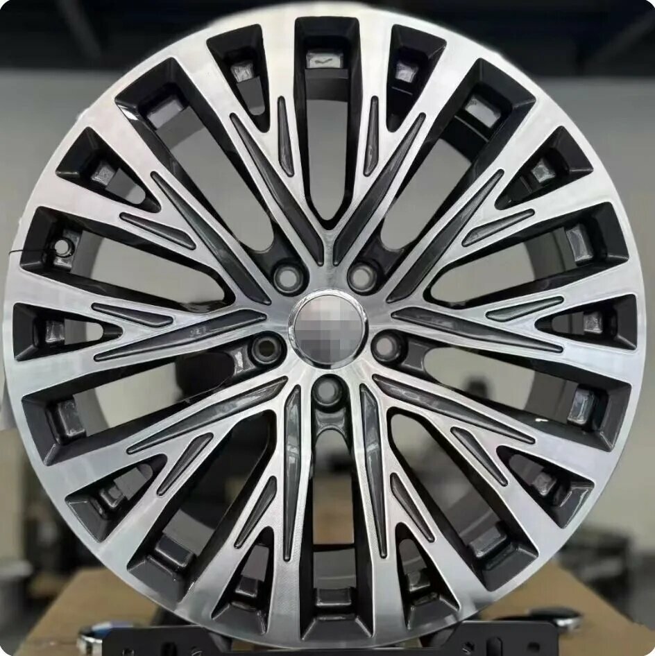 HTW Подходит для 20-дюймовых легкосплавных дисков Audi A6L, A4L, A8L, Q5, Volkswagen Sagitar, Phideon, а также для легкосплавных дисков вторичного рынка. Колесный диск Штампованный 20x9" PCD5х112 ET37 D66.45