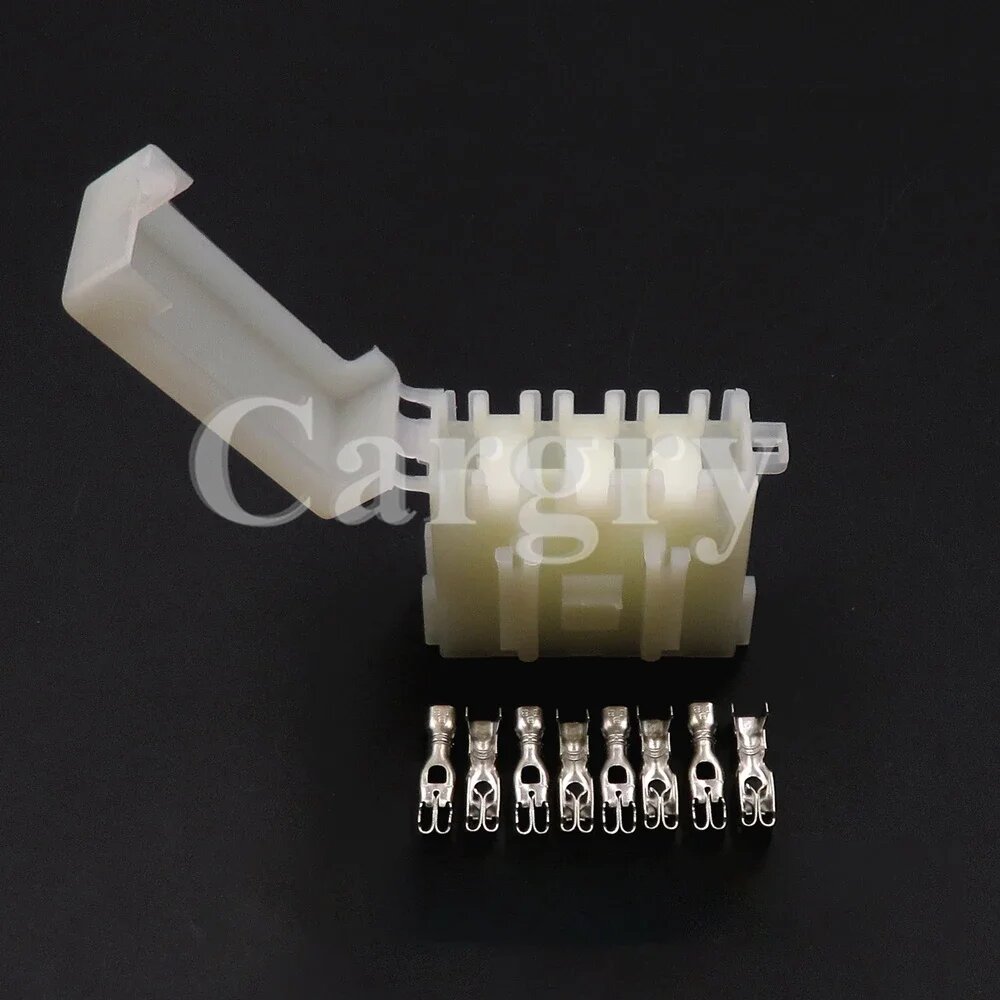 Автомобильный блок предохранителей 4 выхода