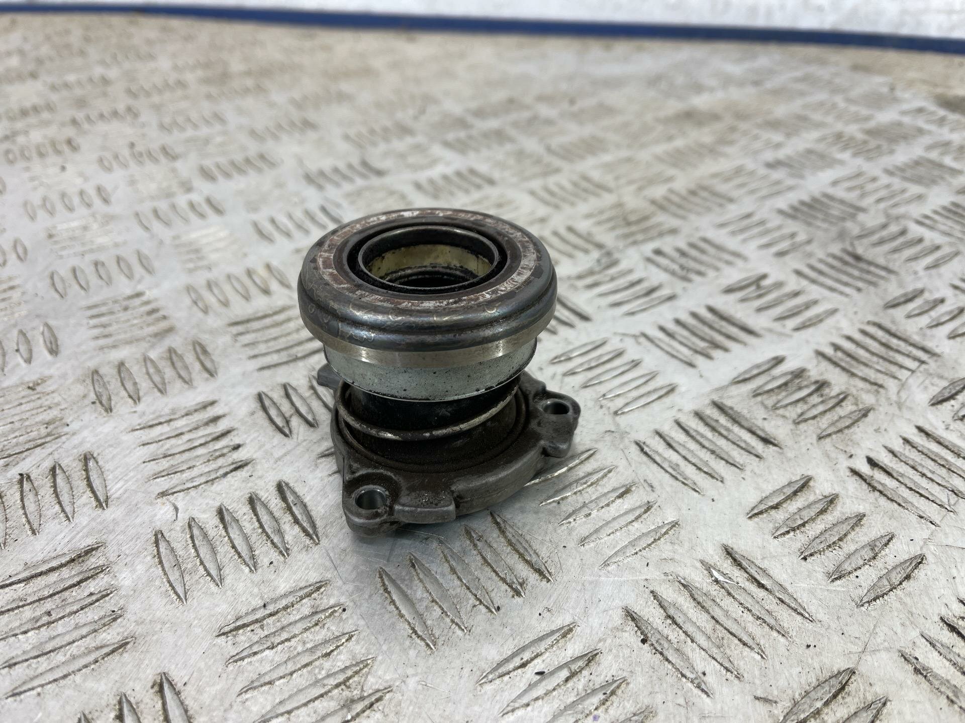 Цилиндр сцепления рабочий Opel Vectra C 2002 24422061