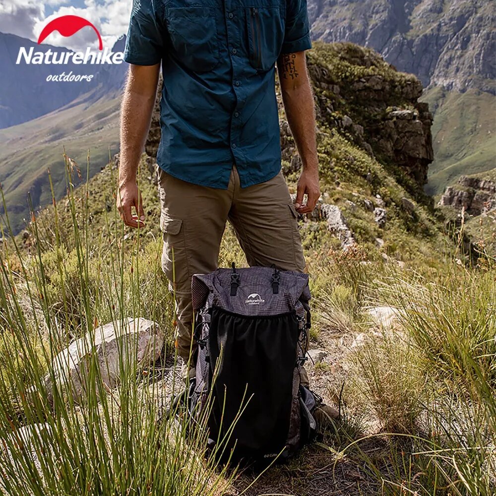 Naturehike Рюкзак туристический 40л+5л 420D нейлон, черный, 56x26x18 см, с чехлом от дождя — фото 1