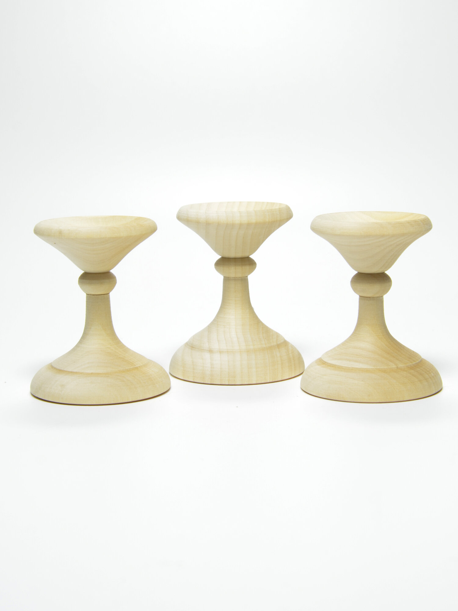 Подставка под яйцо. 3 штуки. Заготовка для росписи и декупажа. Высота 6 см.