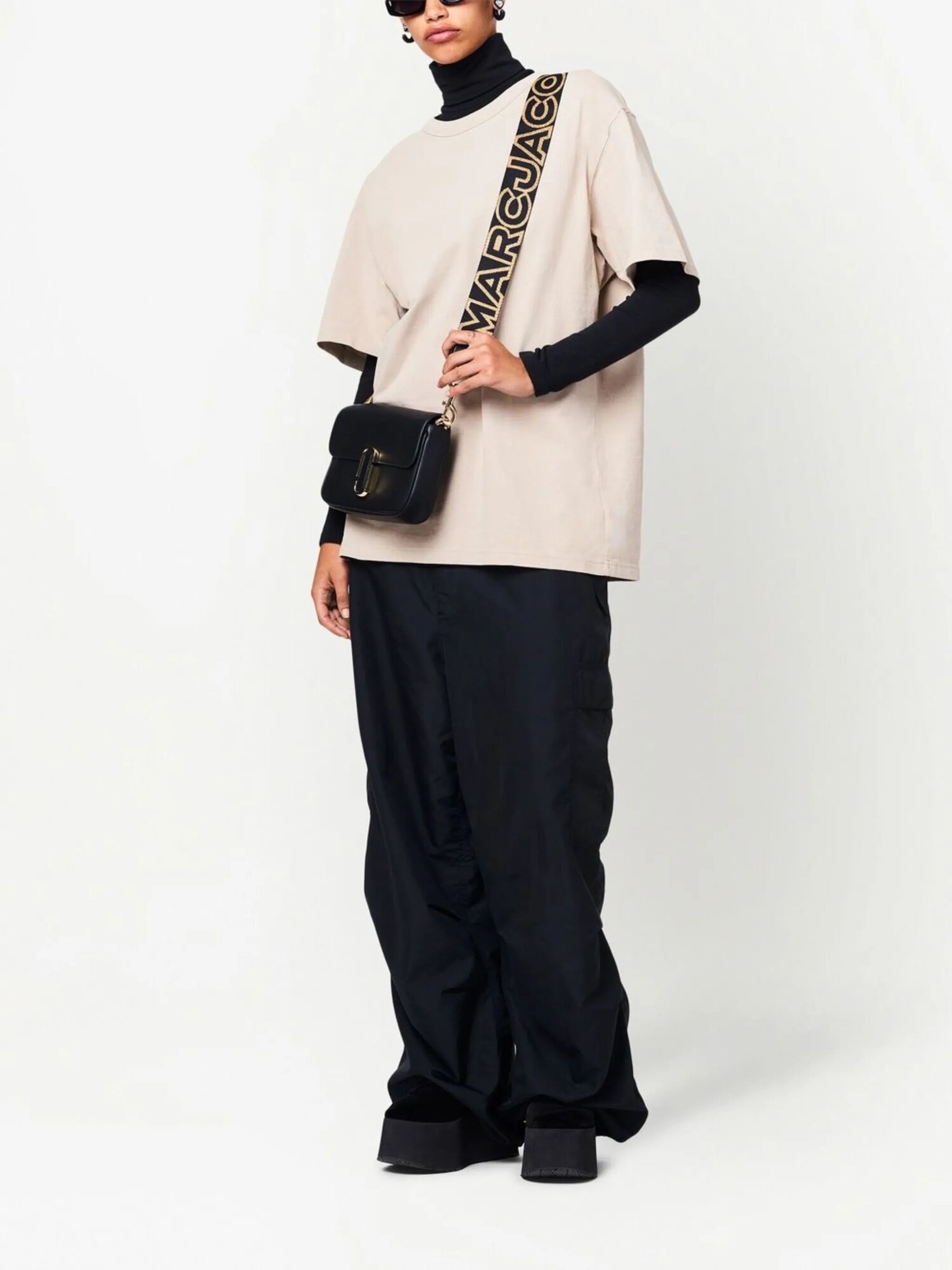Сумка MARC JACOBS The Outline, черный — фото 1