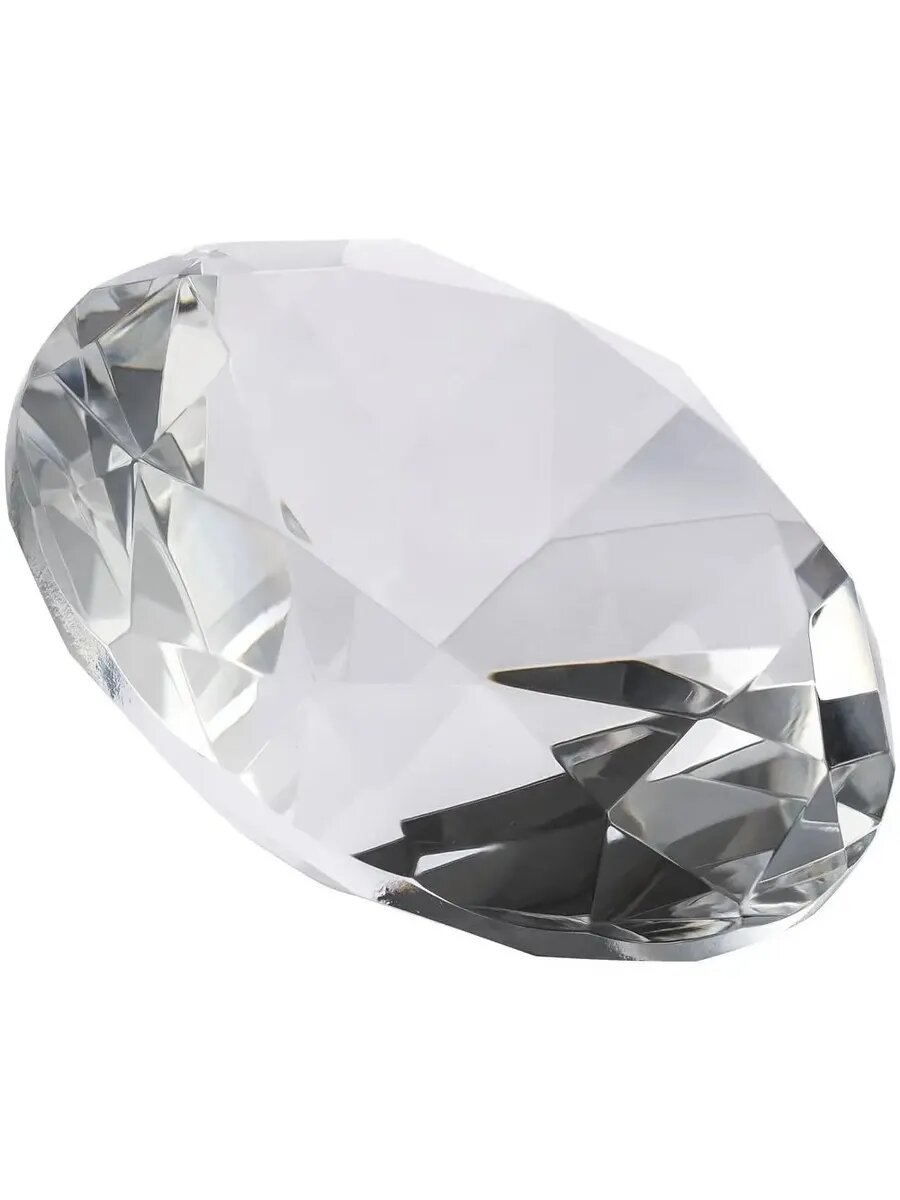 Элегантная награда в виде бриллианта в подарке