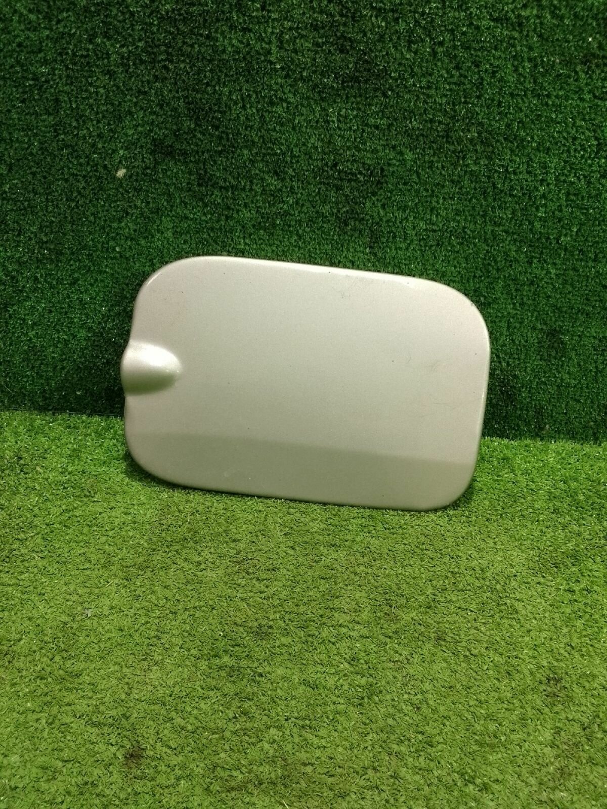 Лючок бензобака Lada Largus Б/У с пробегом