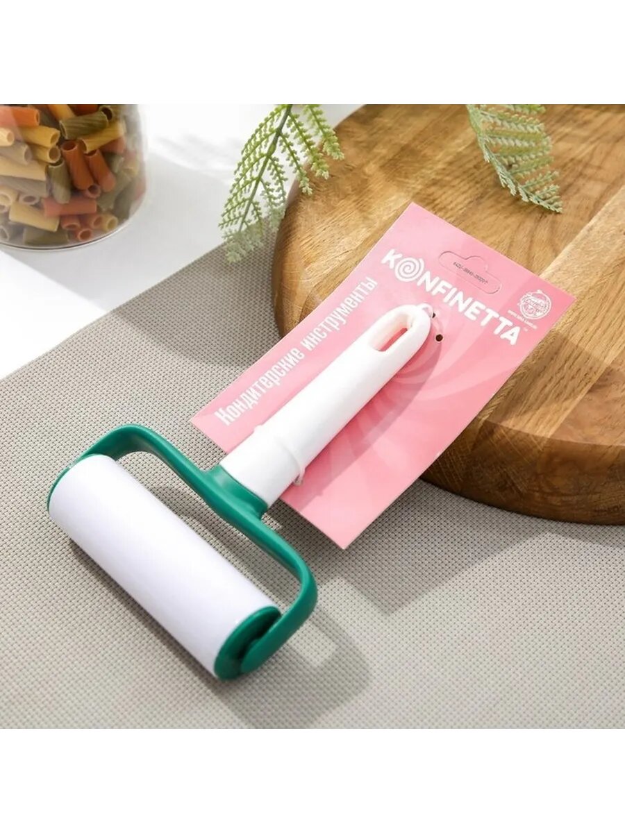 Универсальный валик для теста с насадками