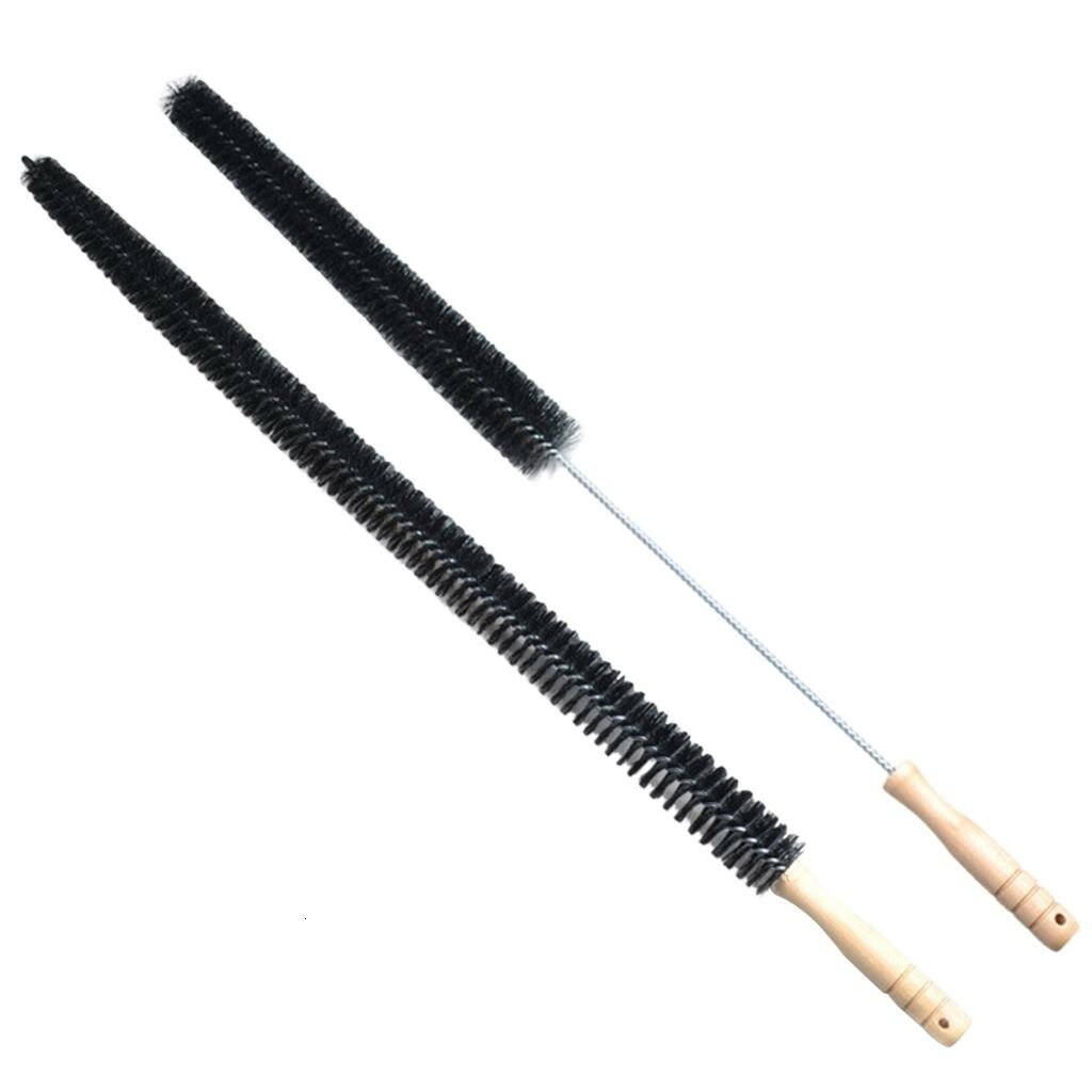 Щётка для чистки вентиляционных каналов, установленный