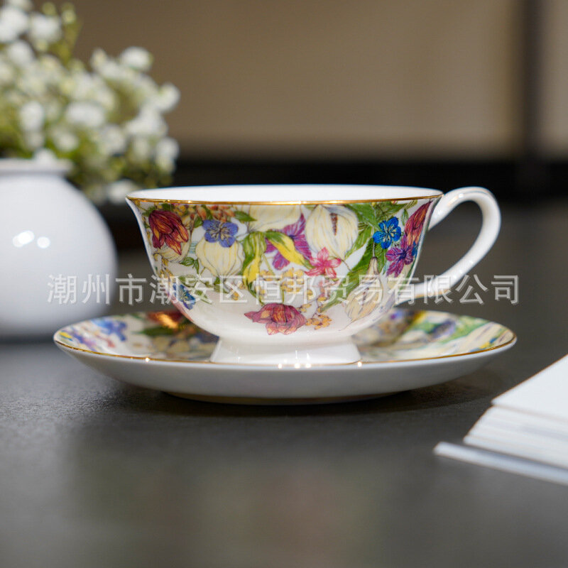 Набор кофейных чашек и блюдец из костяного фарфора, подарочная коробка для чаепития в сине-белых тонах, подарок на новоселье, свадебный подарок, чайный набор с чашками и блюдцами.