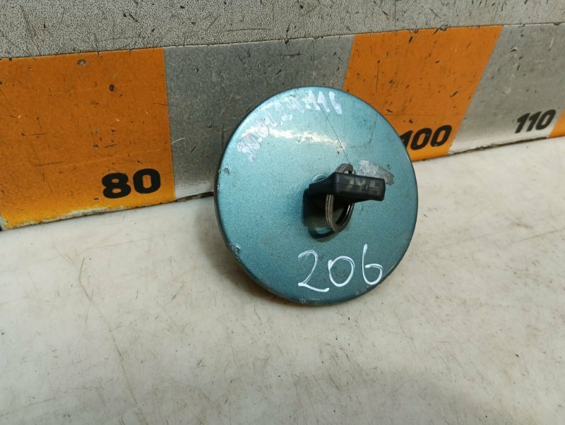 Б/У лючок топливного бака Лючок бензобака Peugeot 206 484503 Peugeot-Citroen арт. 9628582180